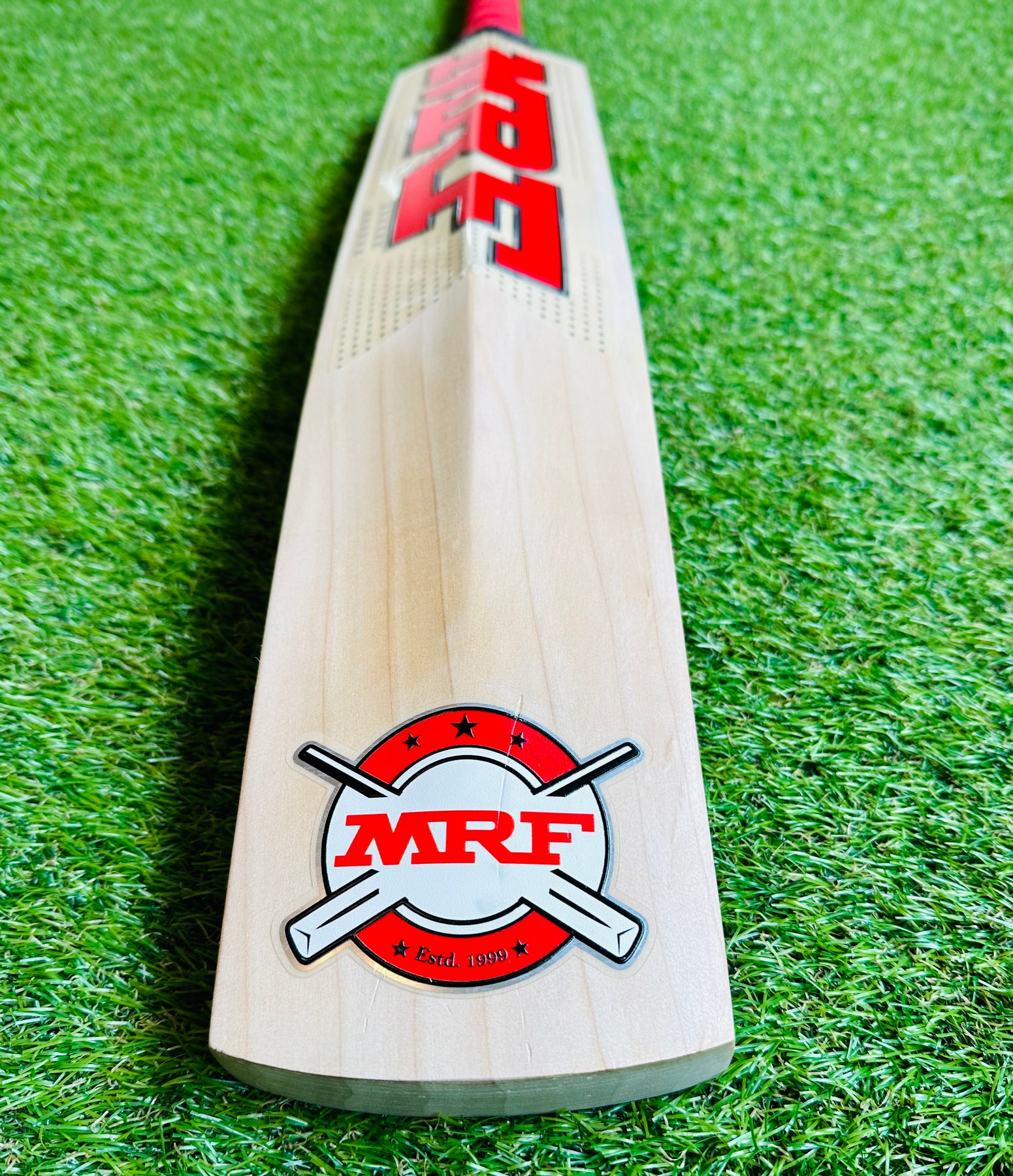 MRF Cricket Bats – DKP Cricket