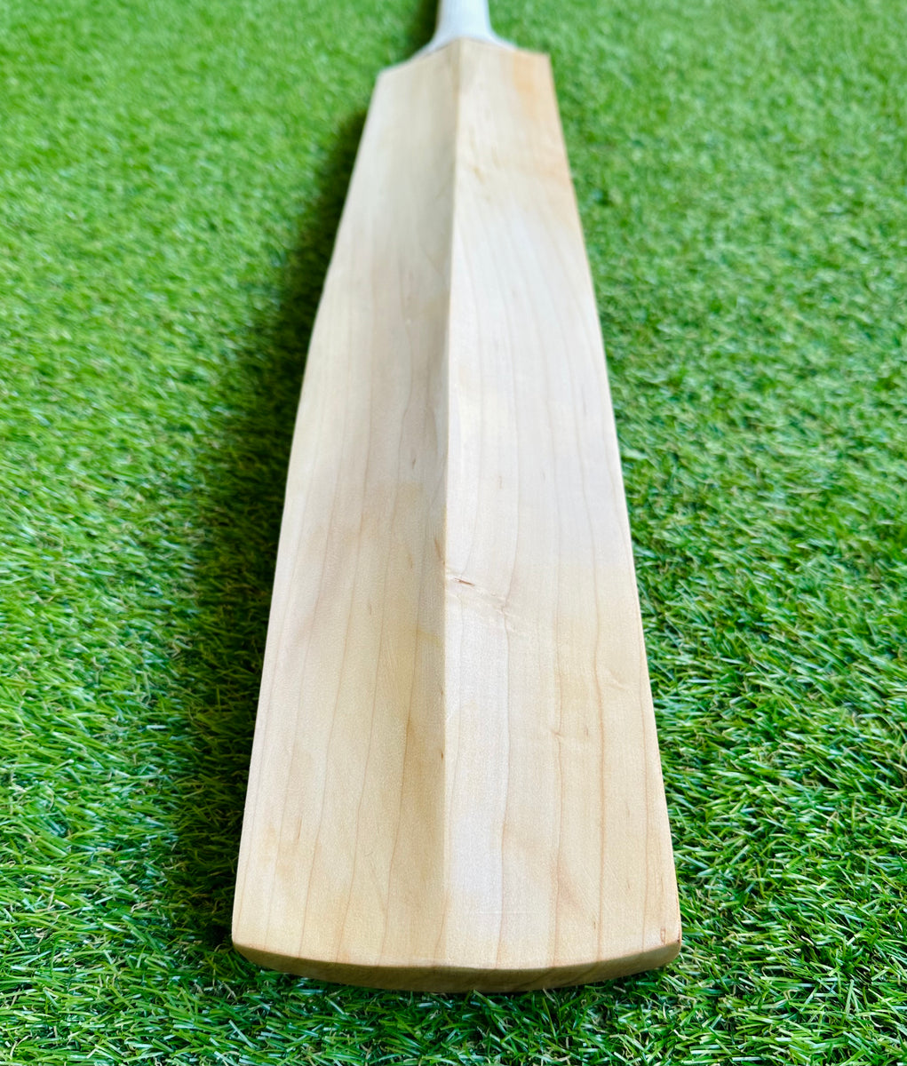 Plain Grade 1 English Willow Cricket Bats | Full Spine Profile | 10 Gr ...