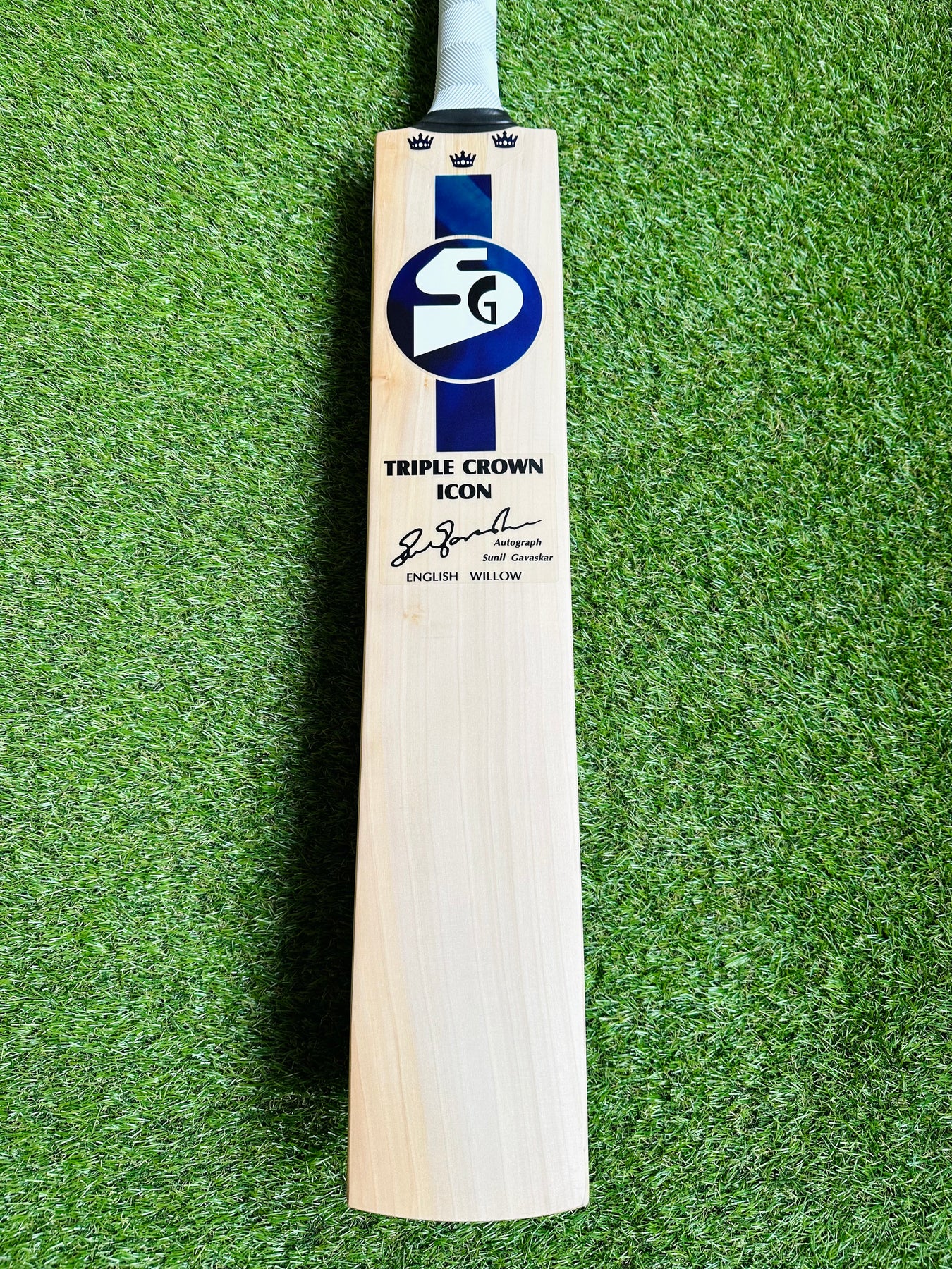 SG Triple Crown Icon Cricket Bat – DKP Cricket
