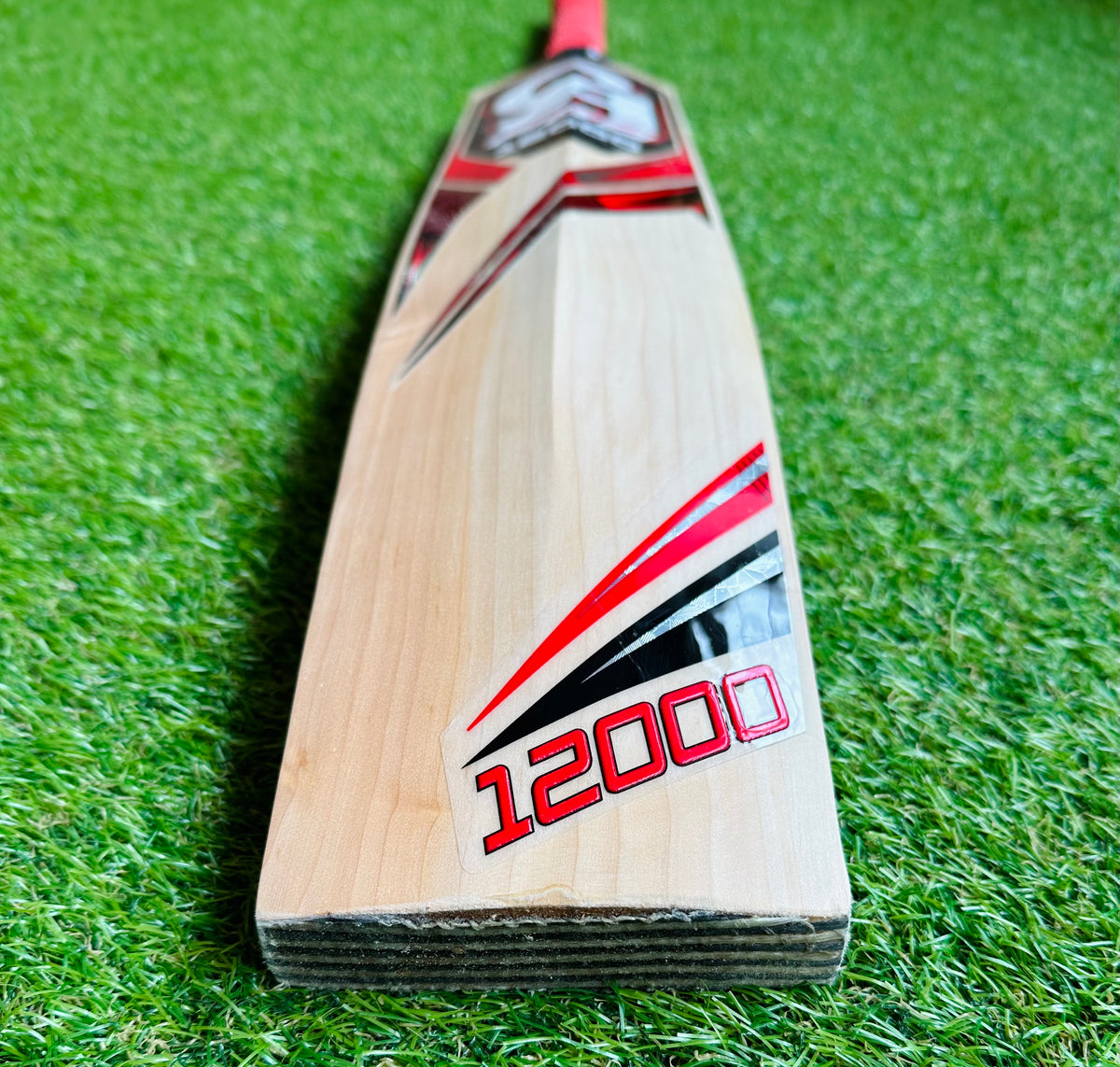 CA 12000 Pro Edition Cricket Bat – DKP Cricket