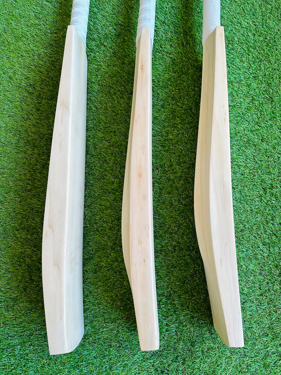 Plain Grade 2 Cricket Bat | Harrow Size | Huge Profiles – DKP Cricket