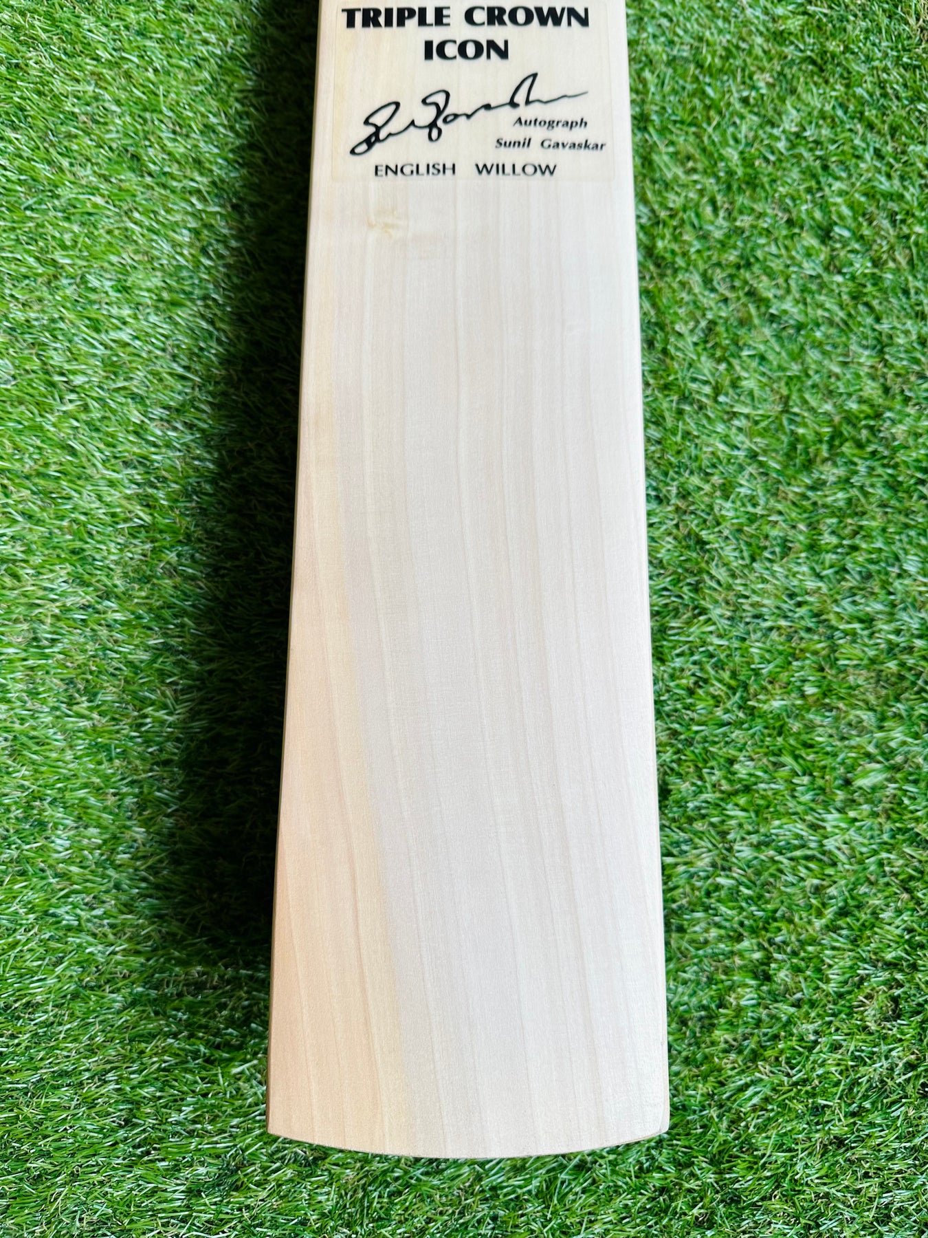 SG Triple Crown Icon Cricket Bat – DKP Cricket