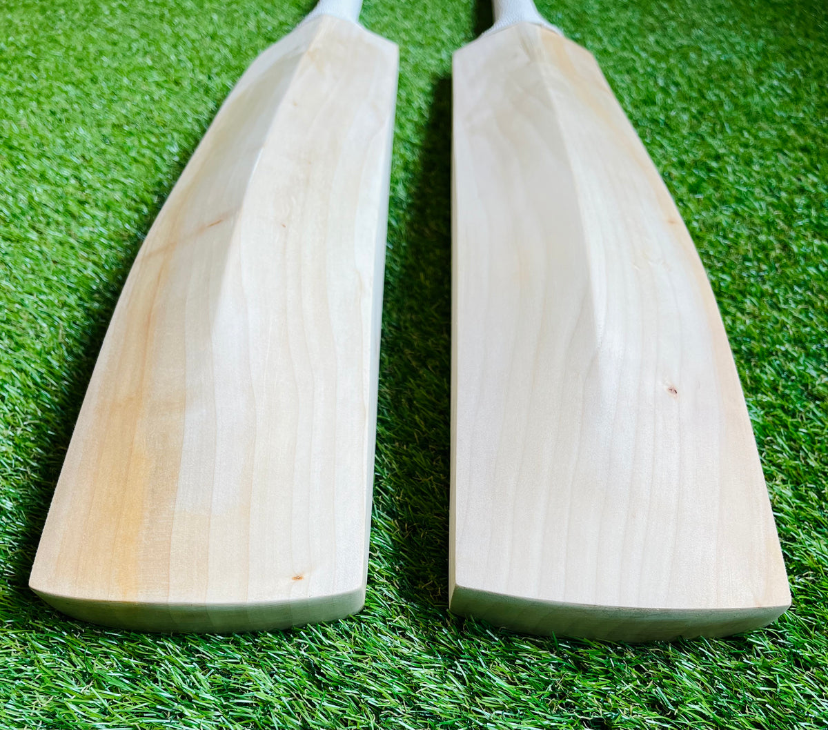 Plain Grade 1 English Willow Cricket Bat | Chris Gayle Profile | 41mm ...
